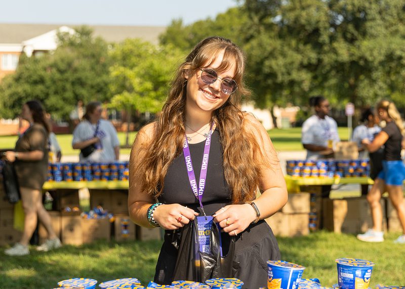 UMHB Partners with H-E-B and One More Child to Serve the Community ... UMHB Partners with H-E-B and One More Child to Serve the Community ...